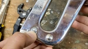 How to Unjam a Staple Gun (Arrow T50, Heavy Duty, Hammer Stapler ...
